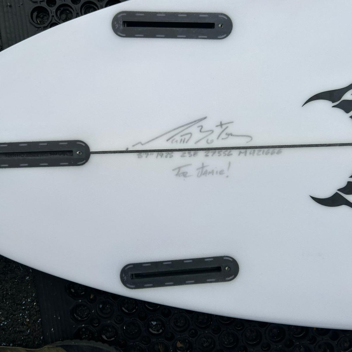 Second Hand Lost Surfboards 5'7 HP Puddle Jumper Futures Shortboard ...